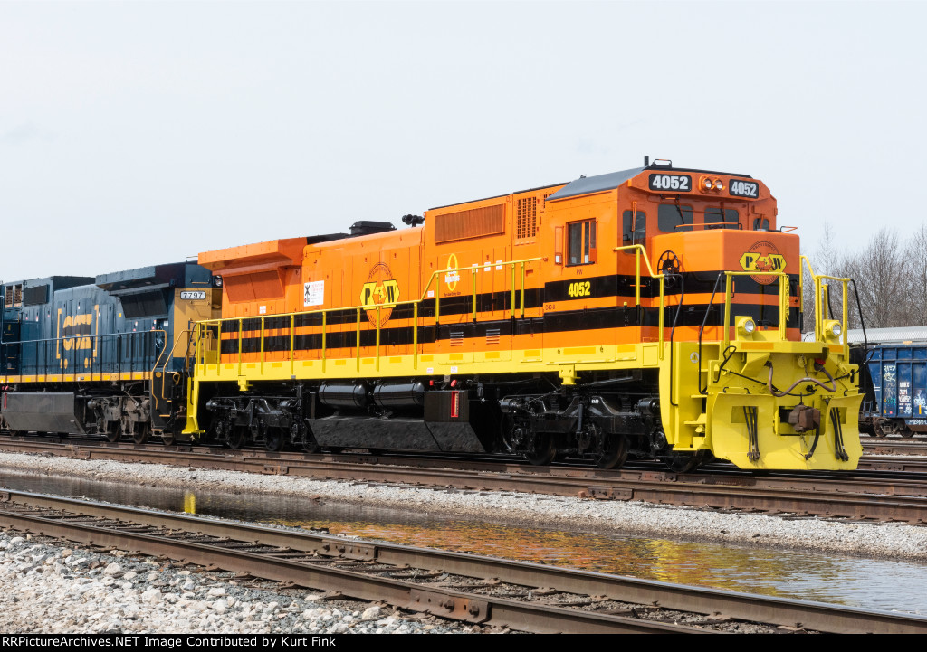 Providence Worcester 4052